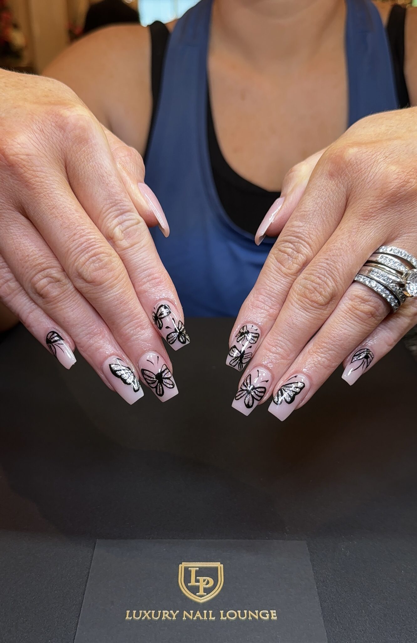 LP Luxury Nail Lounge